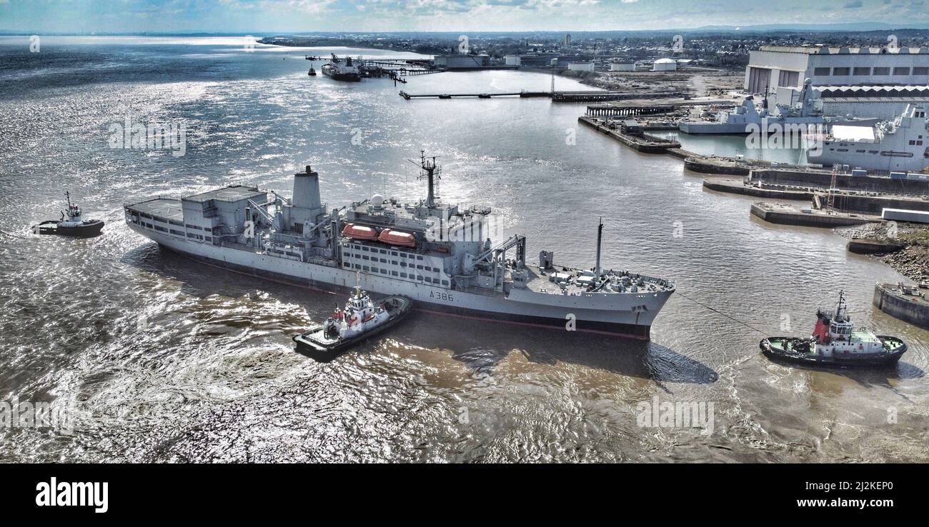 Ex RFA Fort Austin leaving Birkenhead docks onto Cammel lairds Stock ...