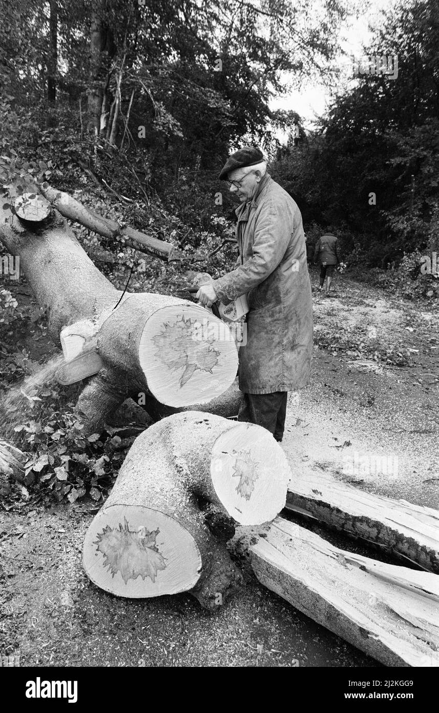 1987 storm uk Black and White Stock Photos & Images - Alamy