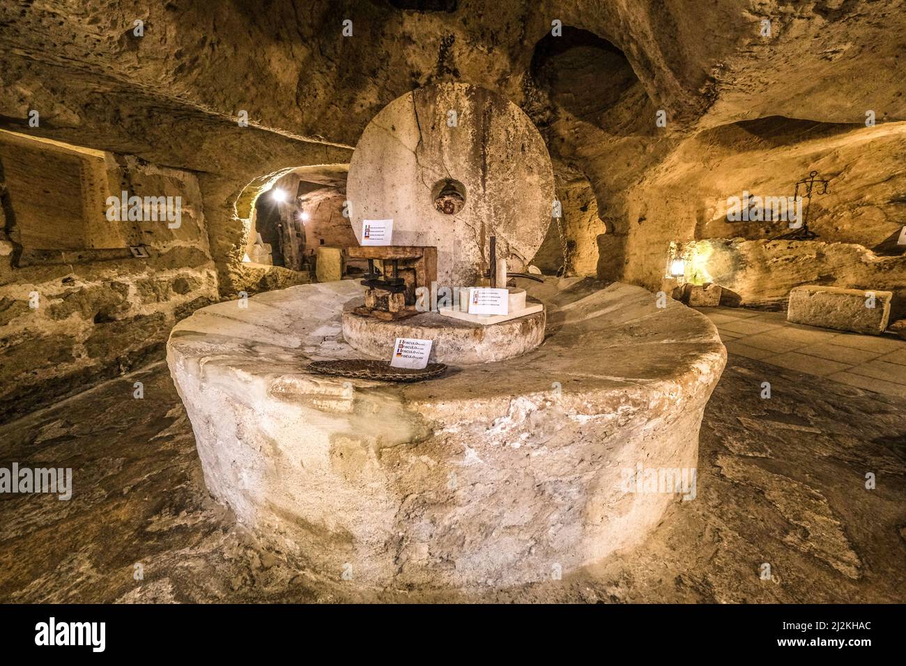 Puglia. Gallipoli. Underground oil mill 1600 Stock Photo - Alamy