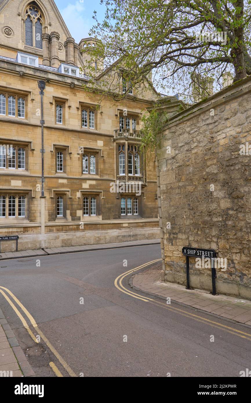 Corner of Ship Street and Turl Street, Oxford, UK Stock Photo - Alamy