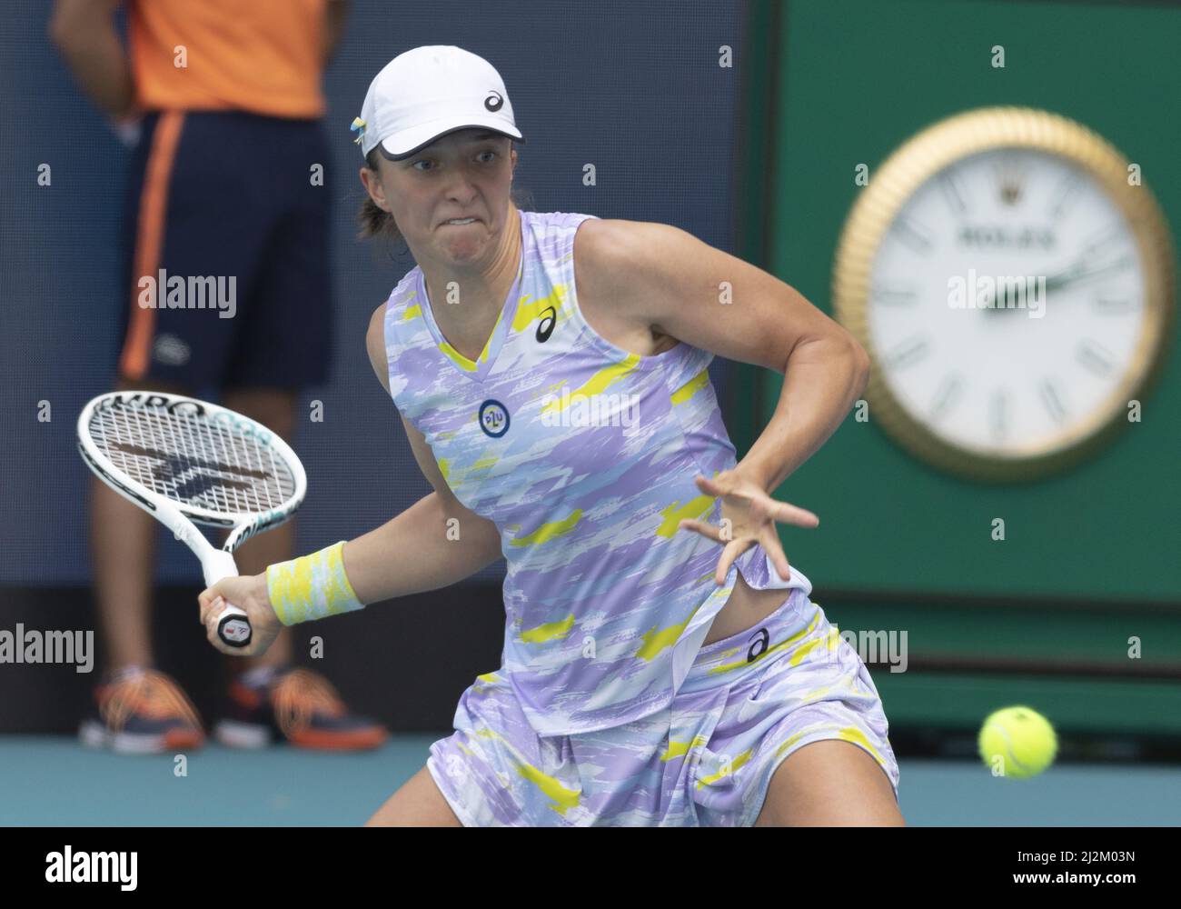 Iga swiatek forehand hi-res stock photography and images - Alamy