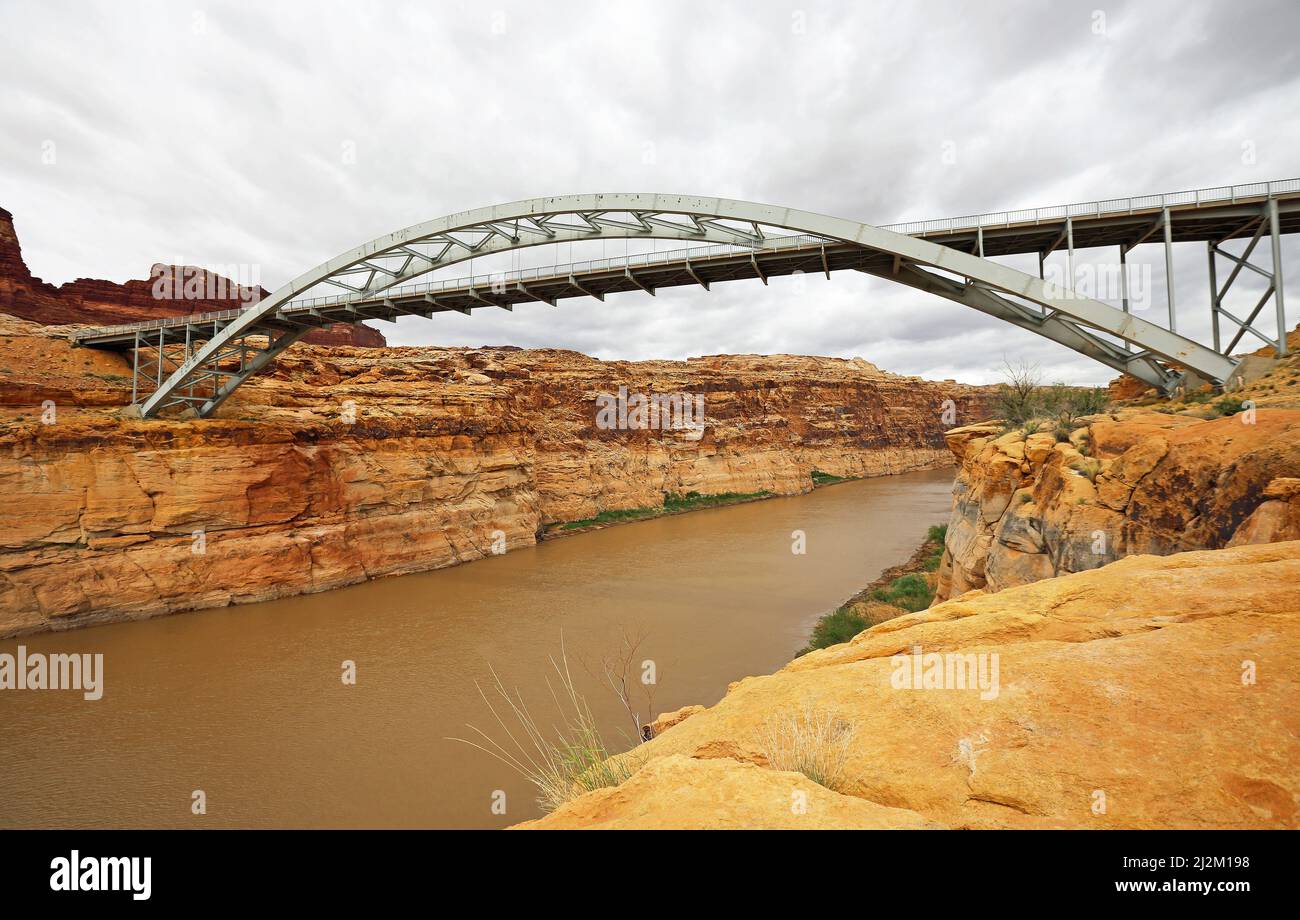 Colorado River and Hite Crossing Bridge - Utah Stock Photo - Alamy