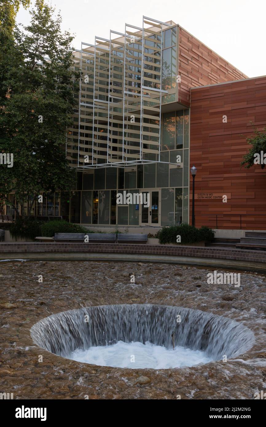Inverted fountain on the campus of UCLA Stock Photo - Alamy