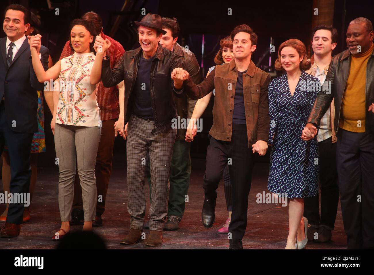 4/2/22 Paper Mill Playhouse, Millburn, NJ Joey McIntyre of New Kids on ...