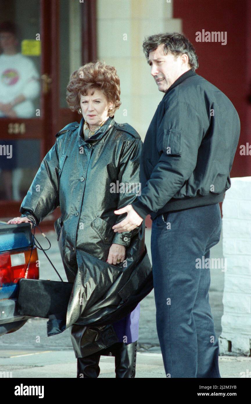 The cast of 'Coronation Street' filming scenes for death of Alan ...