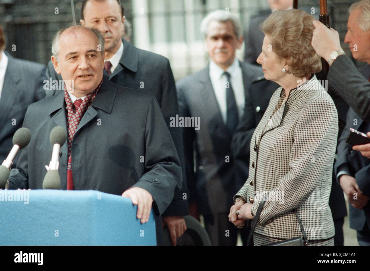 During talks at 10 downing street hi-res stock photography and images ...