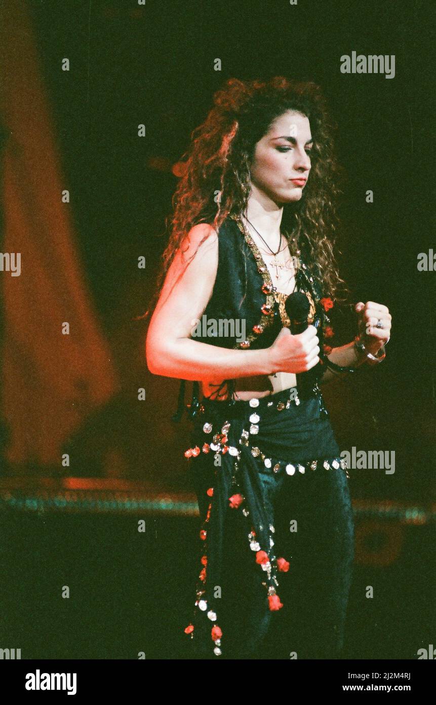 Gloria estefan hi-res stock photography and images - Alamy