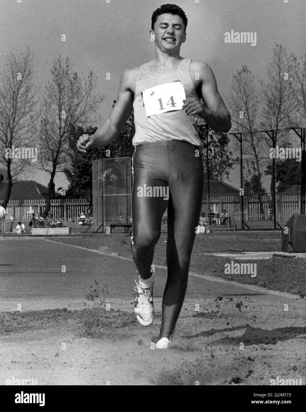 Jonathan edwards competes in the triple jump hi-res stock photography ...