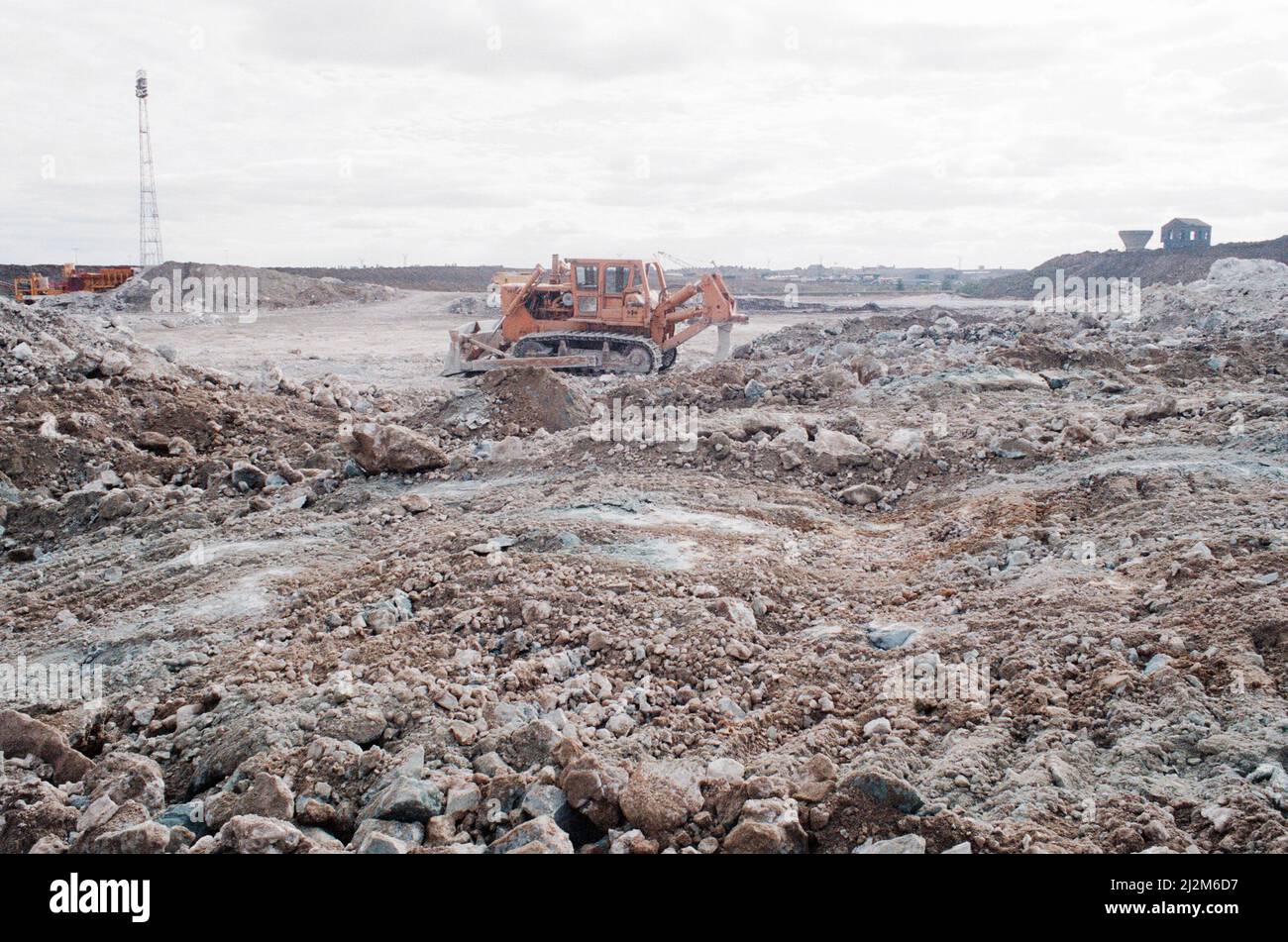 Construction site of Teesside Retail Park and Leisure Centre, split ...