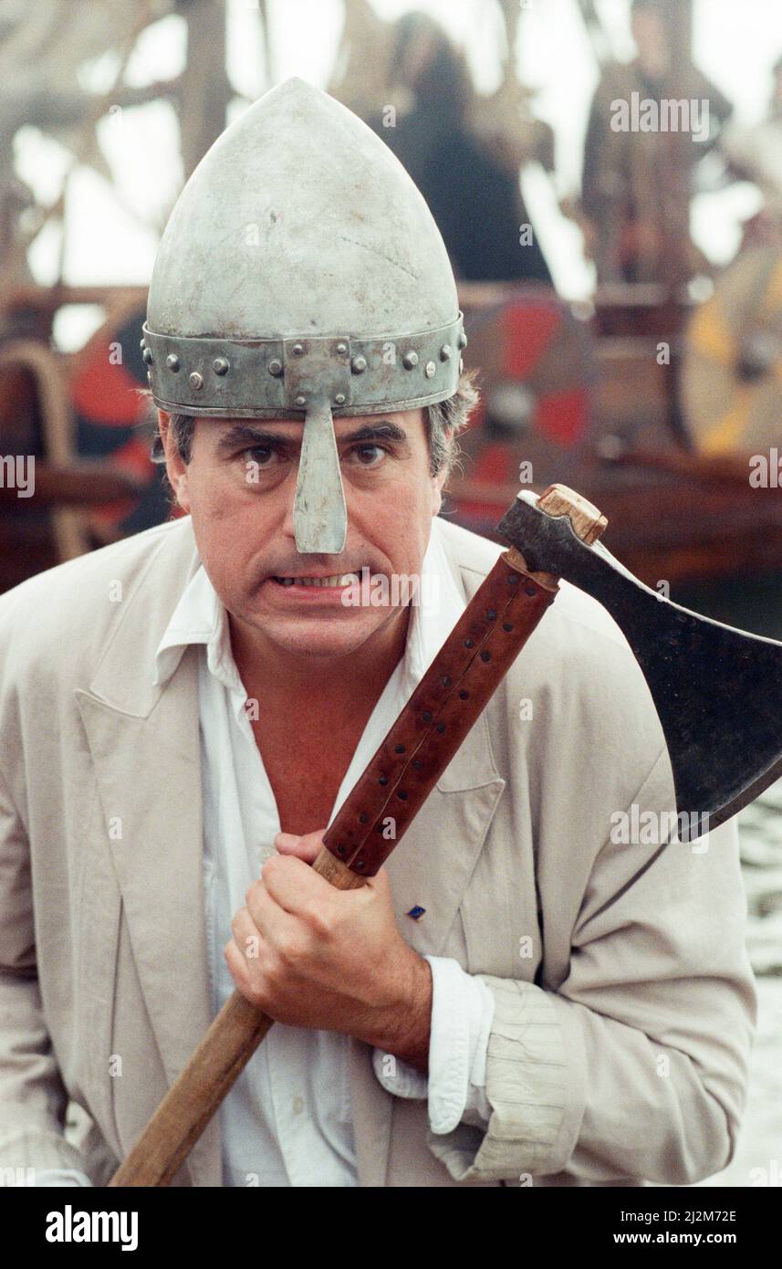 Erik the viking 1989 hi-res stock photography and images - Alamy