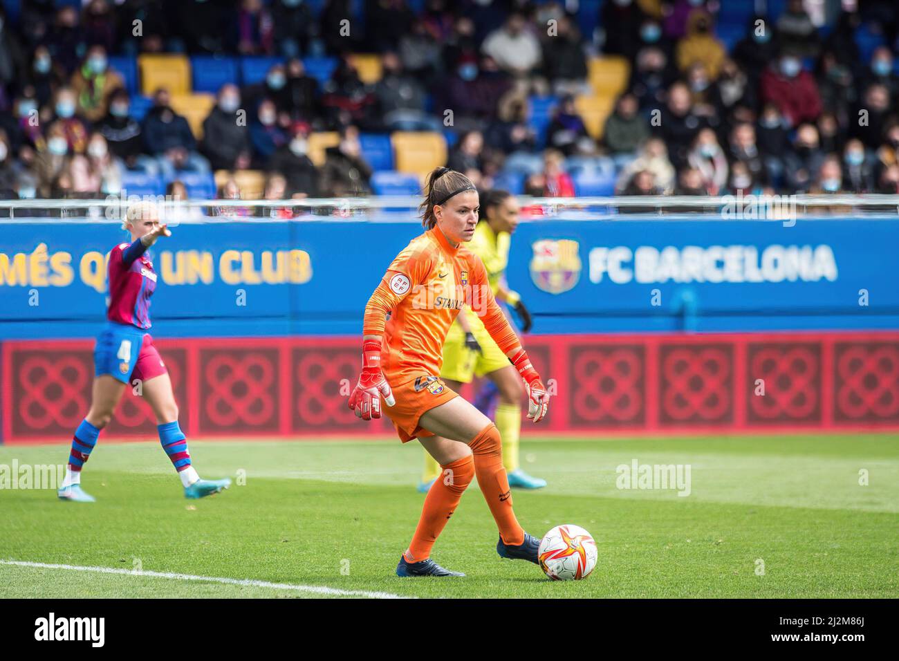 Gemma Font (C) of FC Barcelona seen in action during the Primera ...
