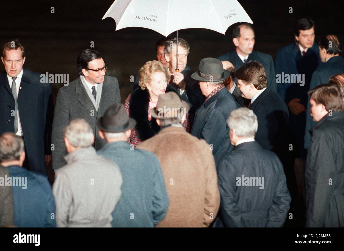 Margaret Thatcher meeting Mikhail Gorbachev, General Secretary of the ...