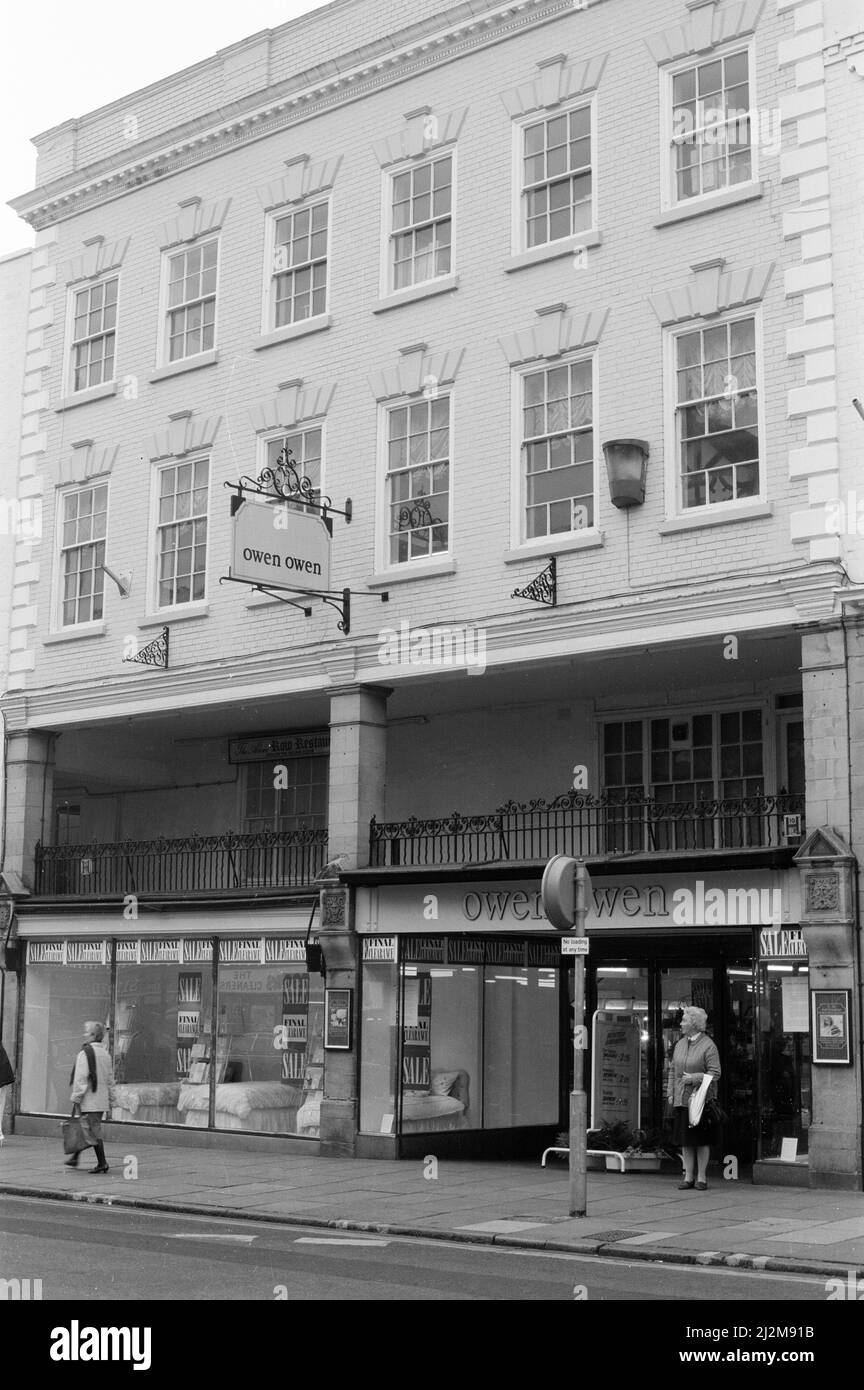 Owen Owen Department Store, Chester City Centre, 8th February 1989 ...