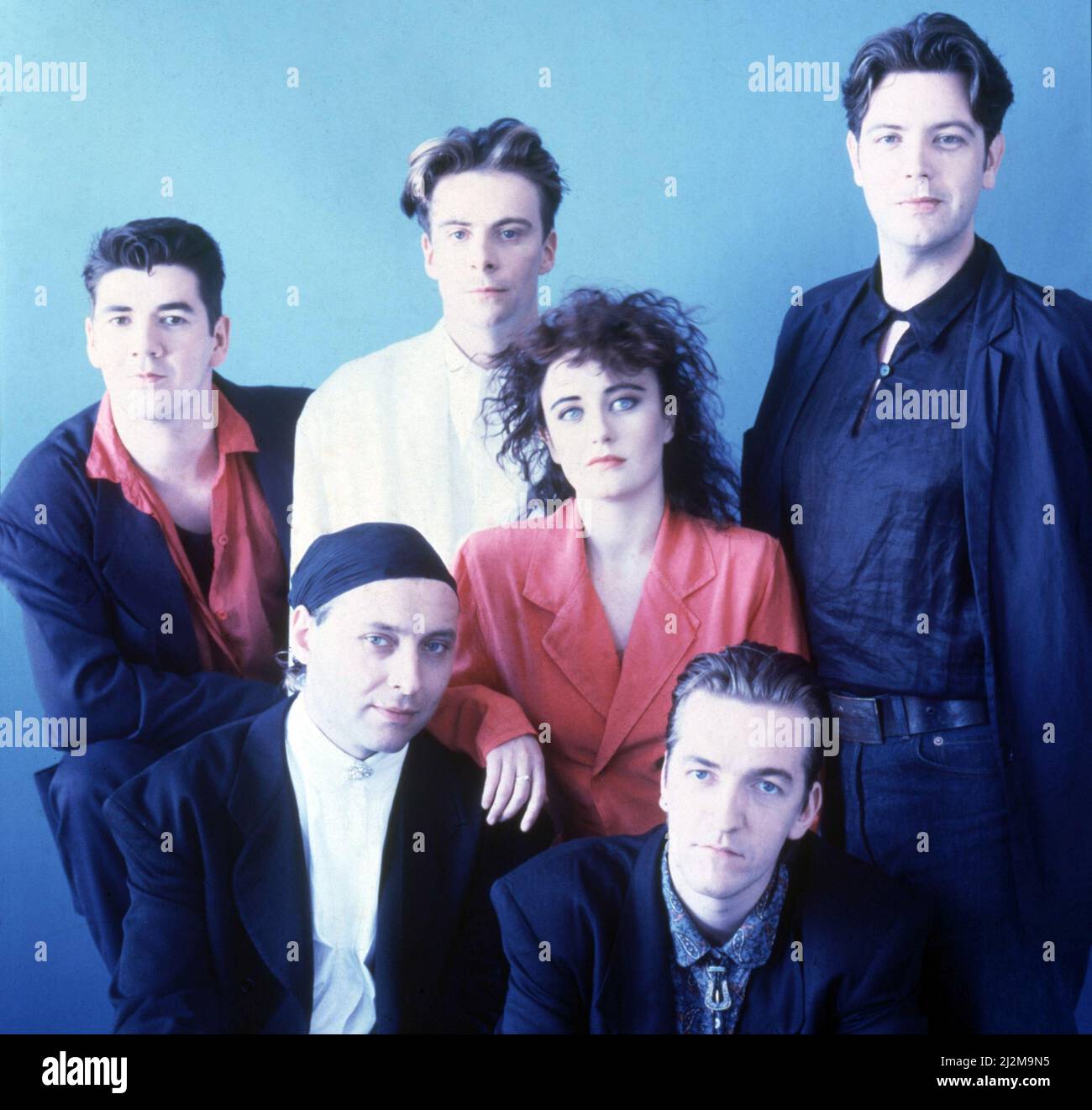 Deacon blue 1980s hi-res stock photography and images - Alamy