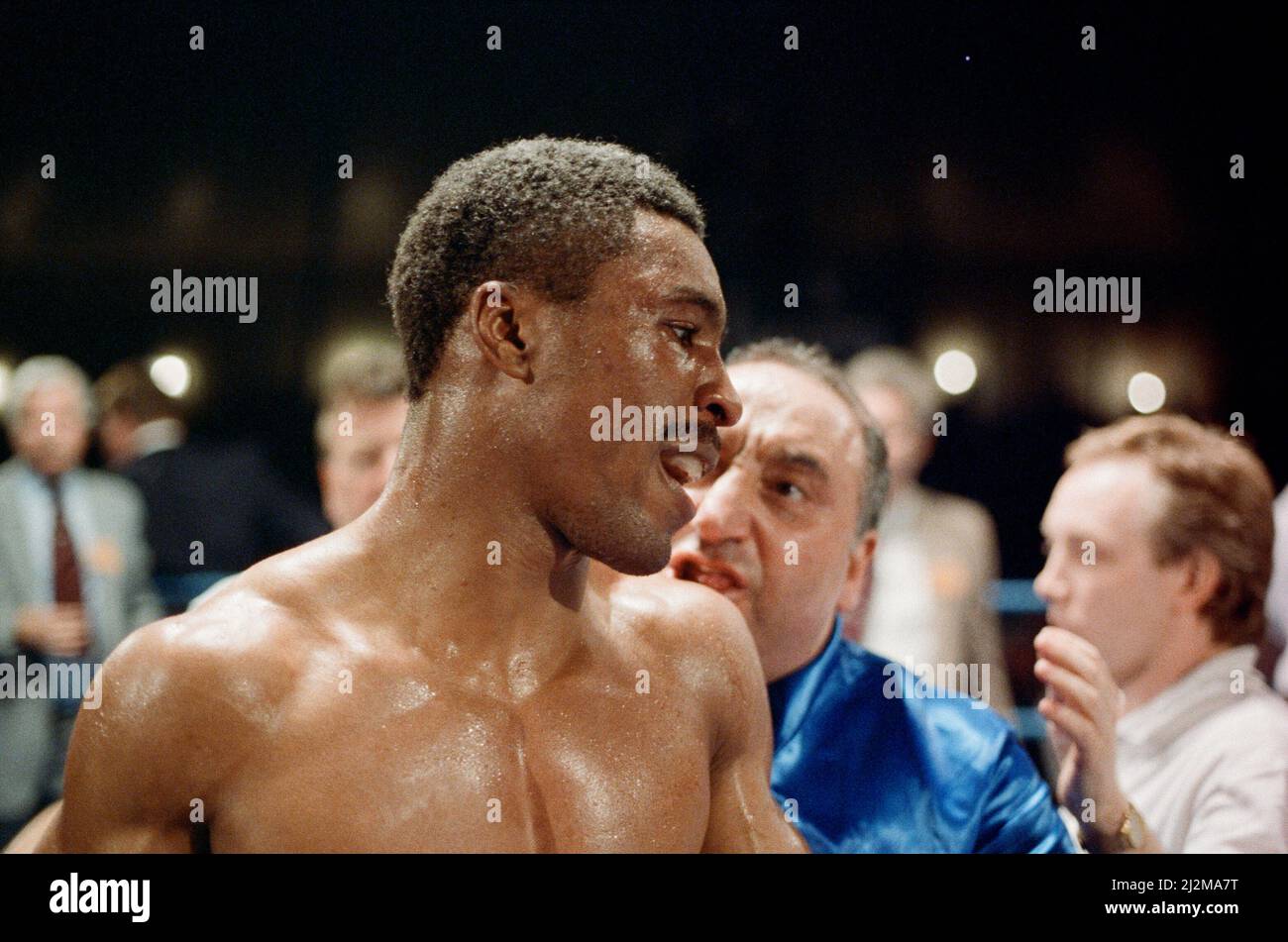 Michael Watson vs Nigel Benn for the British Commonwealth middleweight ...