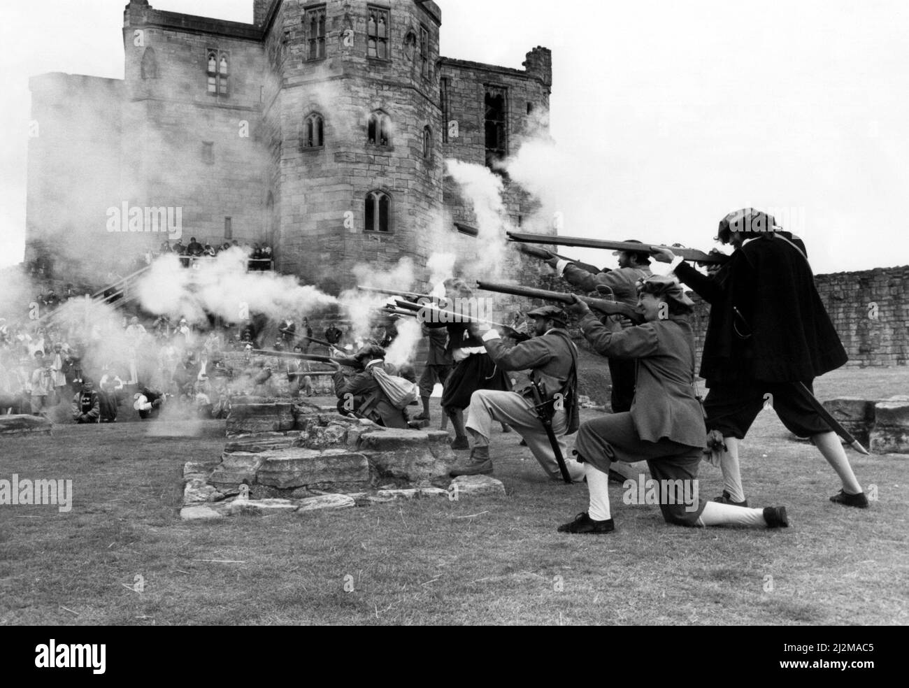Cavaliers and roundheads Black and White Stock Photos & Images - Alamy