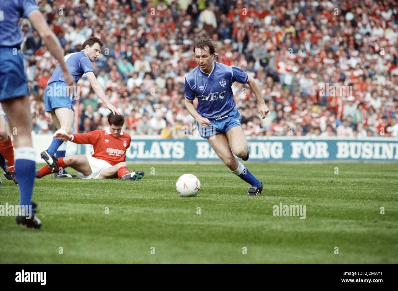 Simod Cup final at Wembley Stadium. Nottingham Forest defeated Everton ...