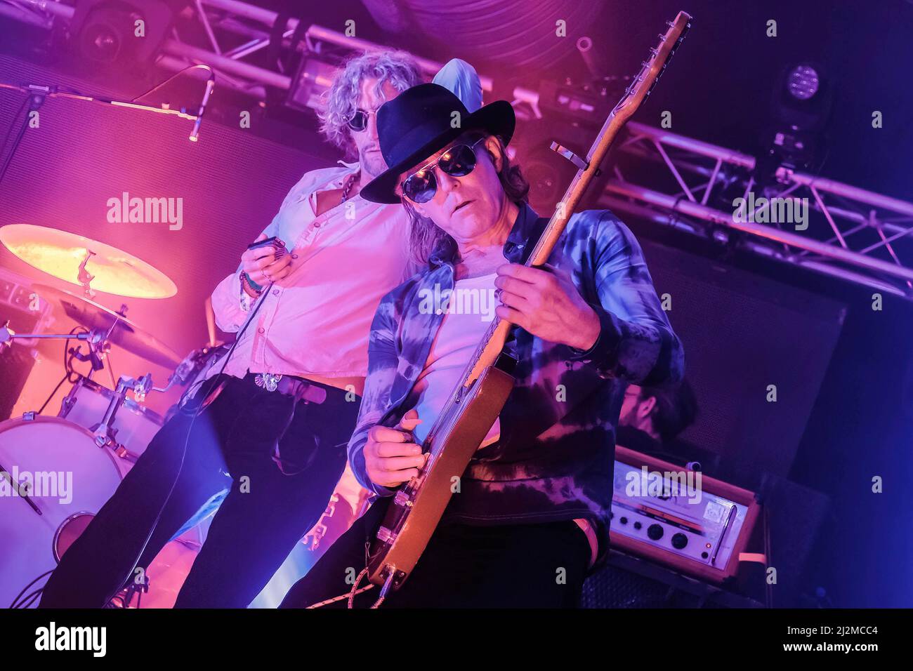 L-R Vocalist and harmonica player Nick Reynolds aka Harpo Strangelove ...