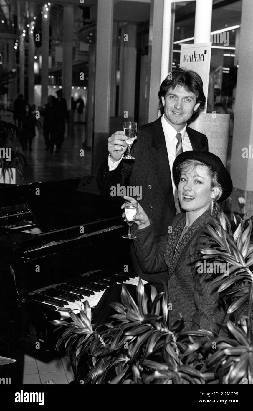 Stephen glaister hi-res stock photography and images - Alamy