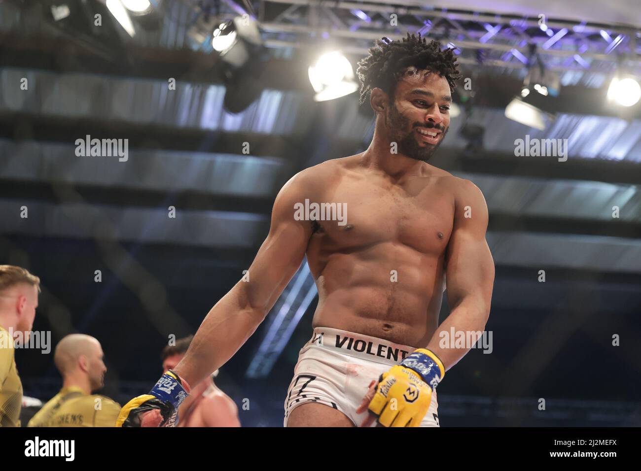 Cage warriors events hi-res stock photography and images - Alamy