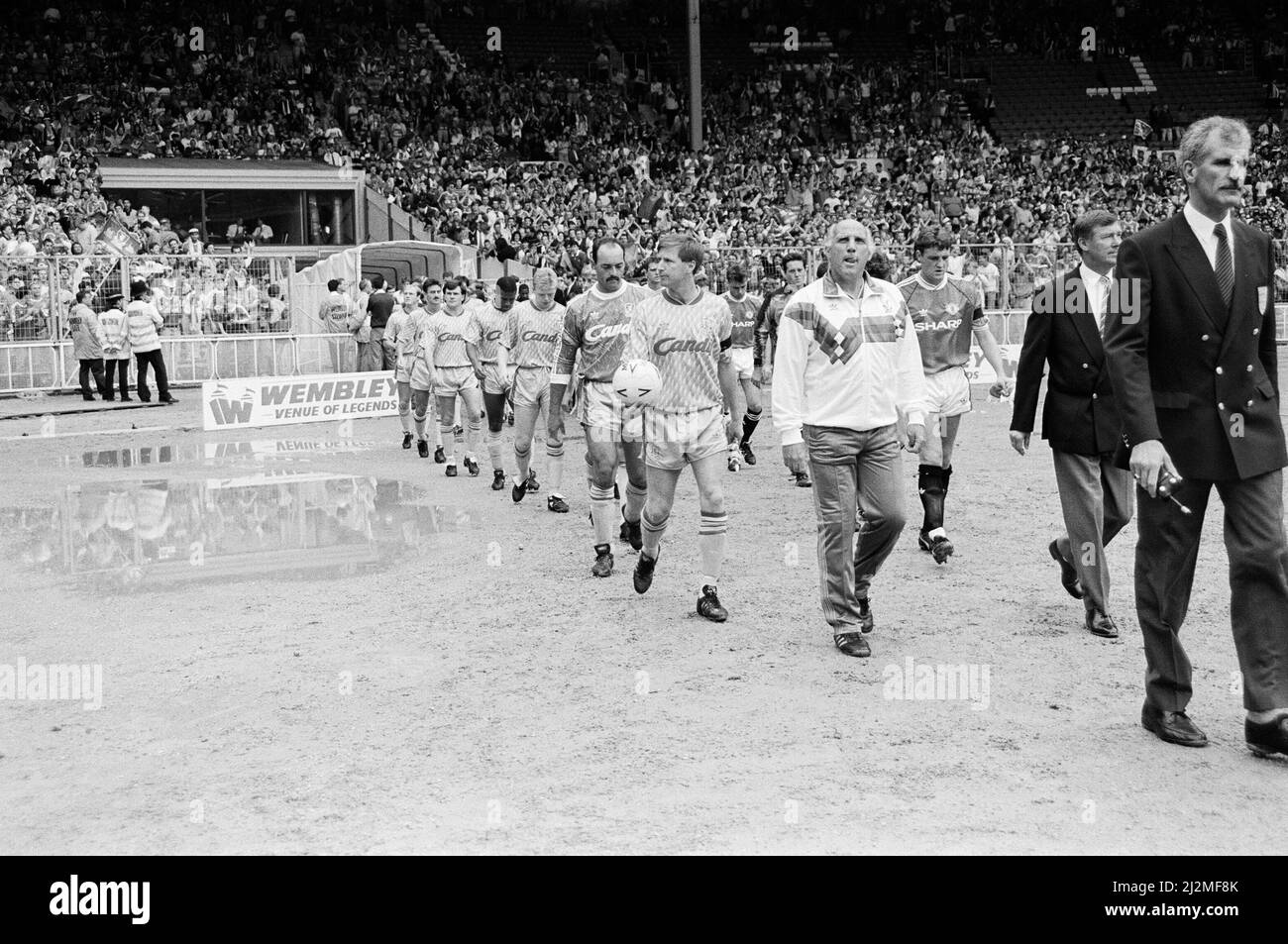 Ronnie moran liverpool hi-res stock photography and images - Alamy
