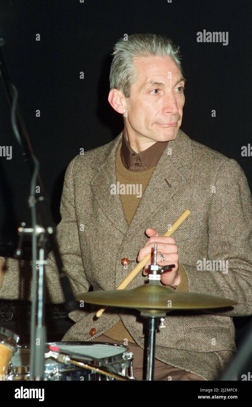 Charlie watts drums hi-res stock photography and images - Alamy