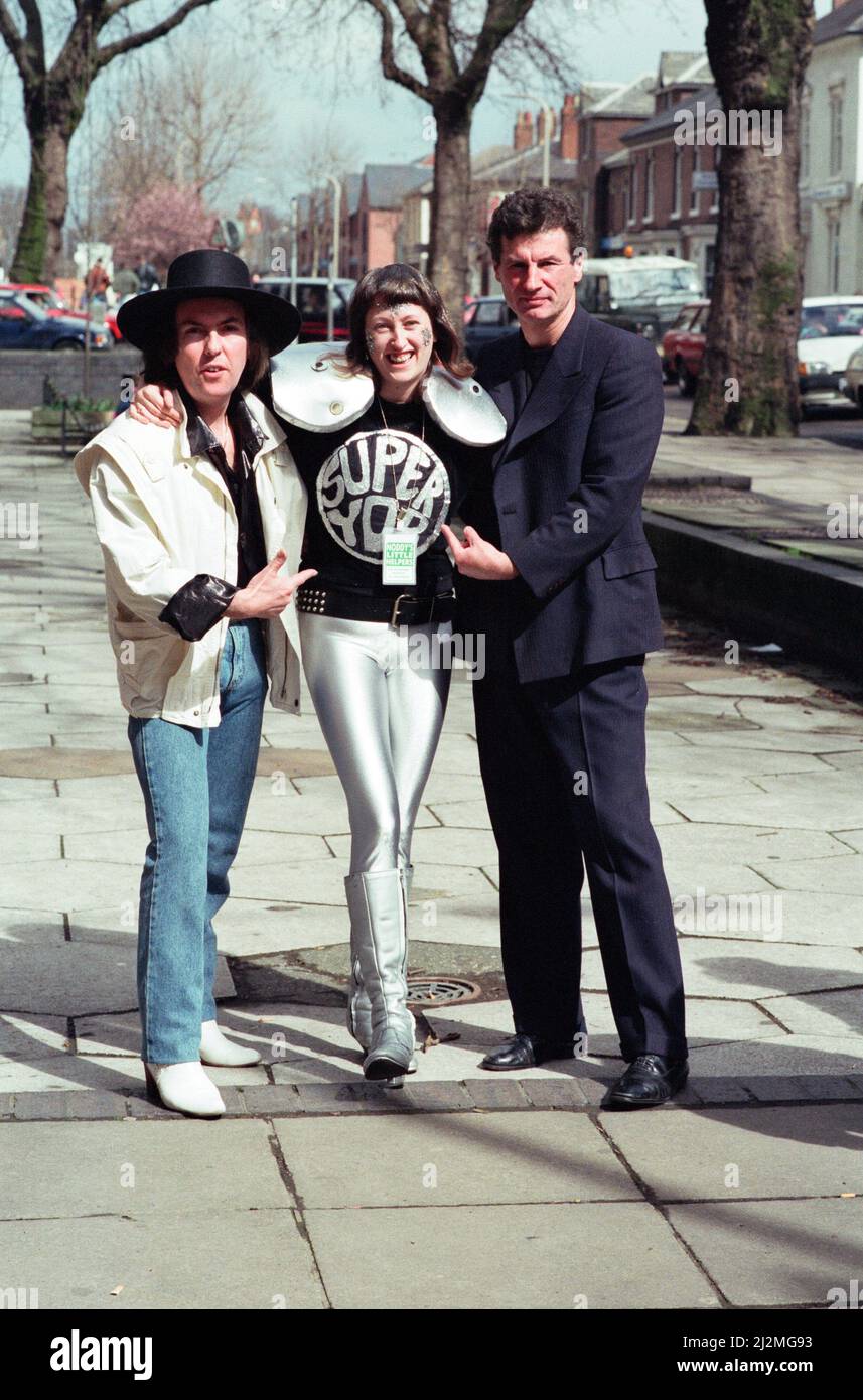 Twenty year old fan of Slade, Di Daley from Manchester dresses for the ...