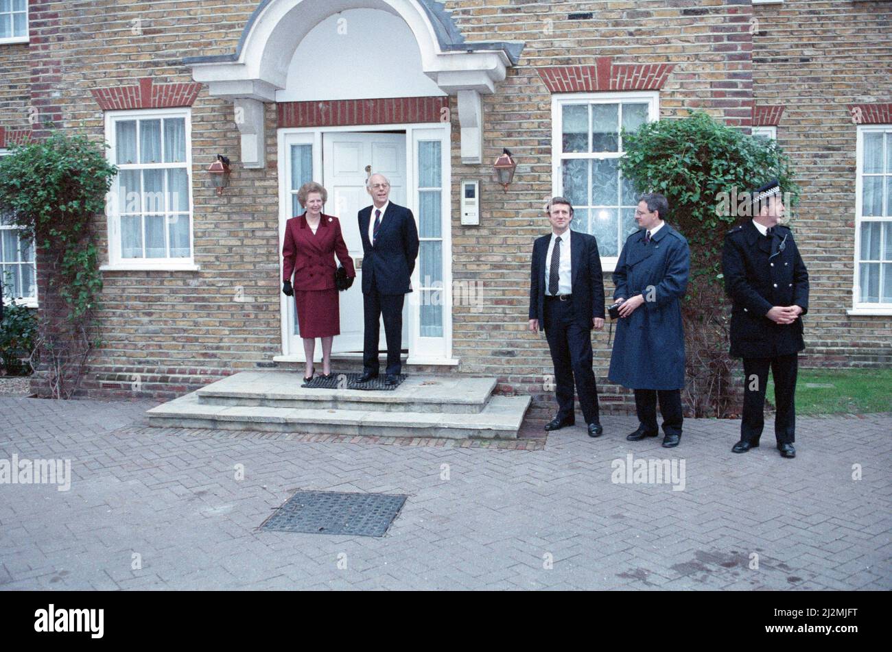 Thatcher 1990 november hi-res stock photography and images - Alamy