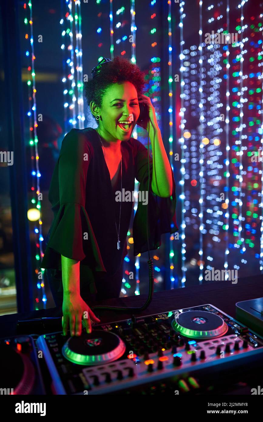 Dj playing in bar hi-res stock photography and images - Alamy