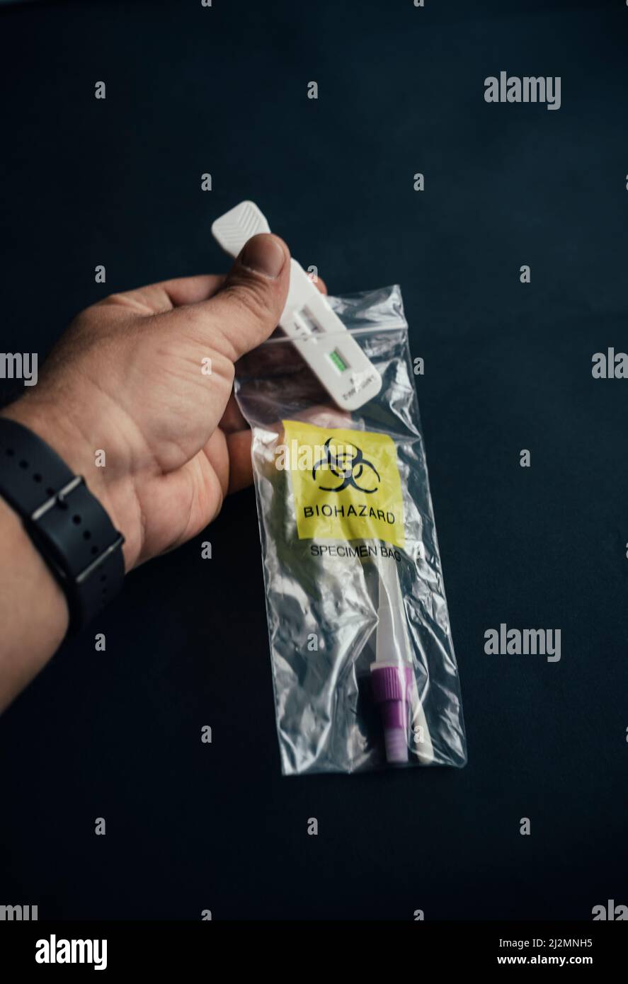 Negative antigen test hi-res stock photography and images - Alamy