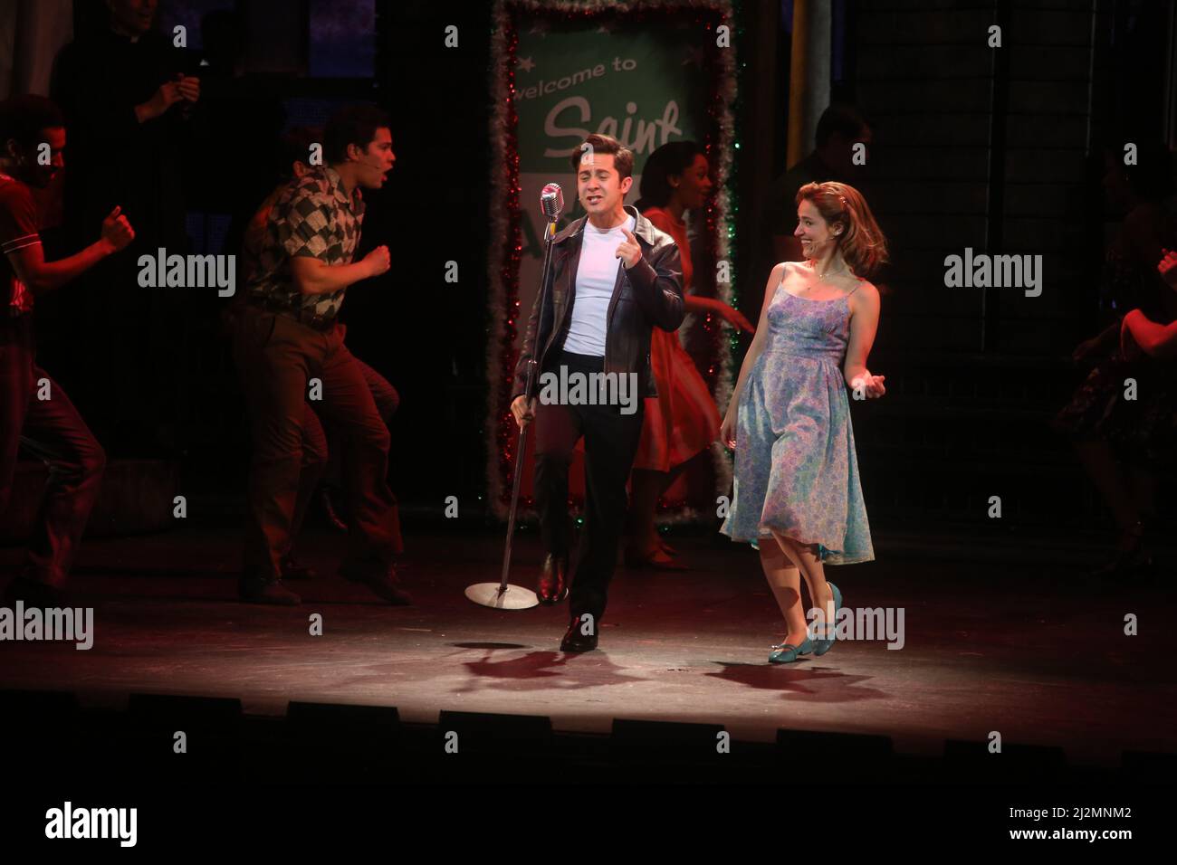 4/2/22 Paper Mill Playhouse, Millburn, NJ Joey McIntyre of New Kids on ...