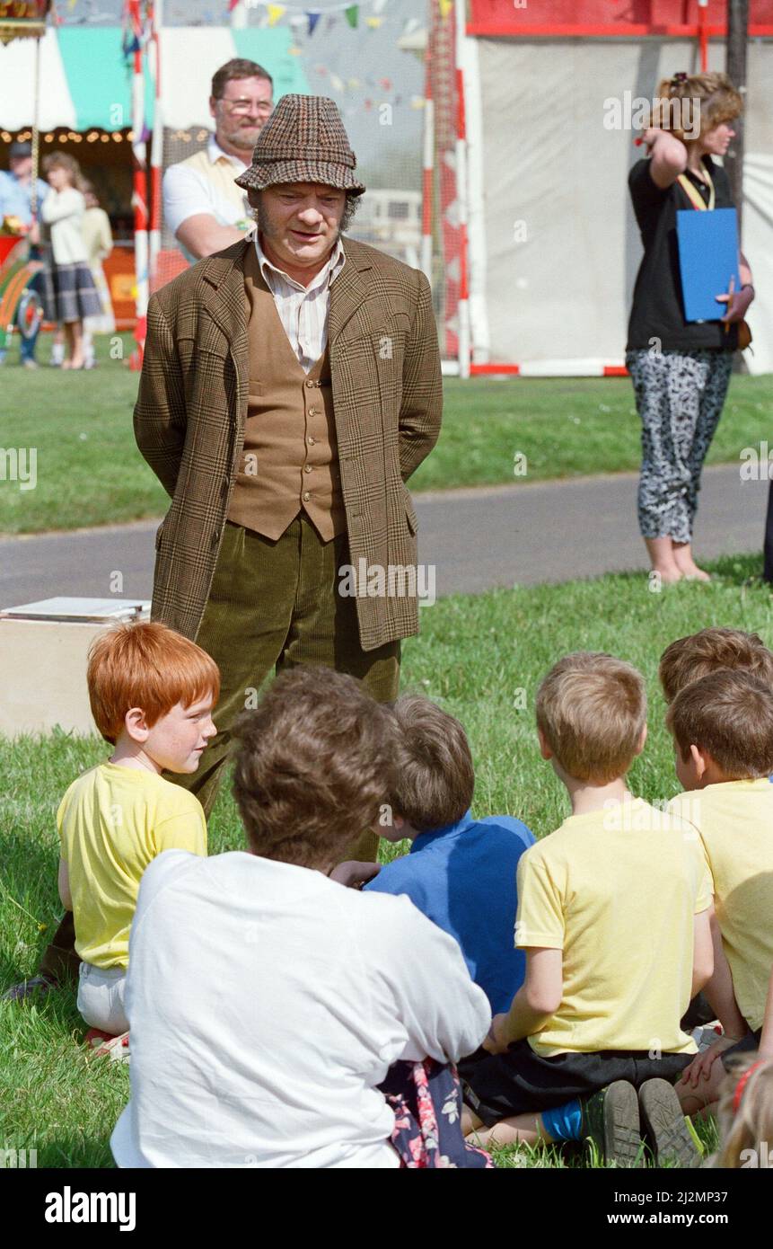 David Jason playing the role of Pop Larkin during the filming of "The ...