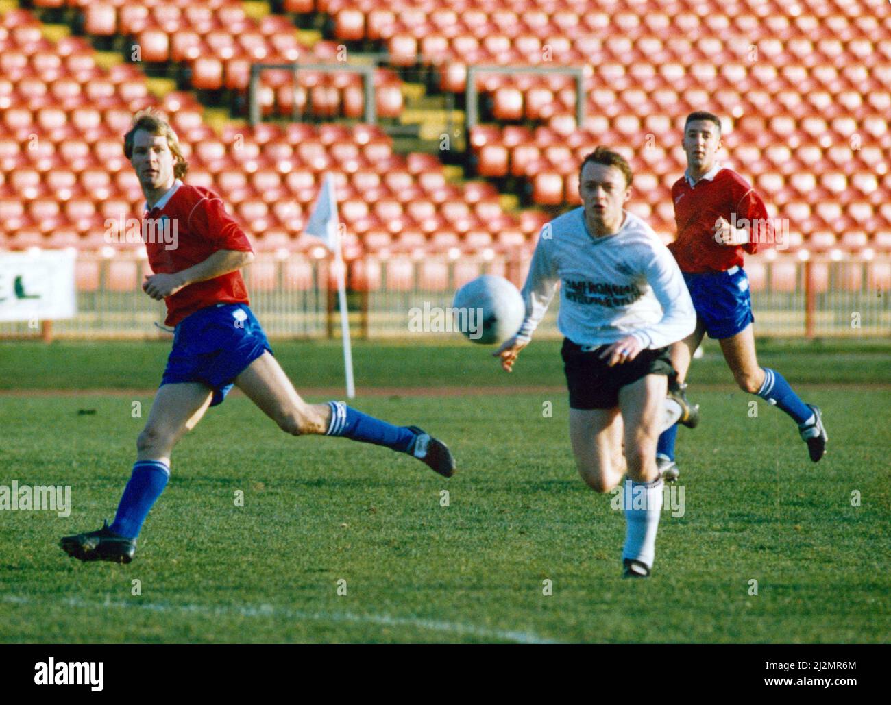 Gateshead v Colchester 91/92 season. Pictured is Alan Lamb. 13th ...