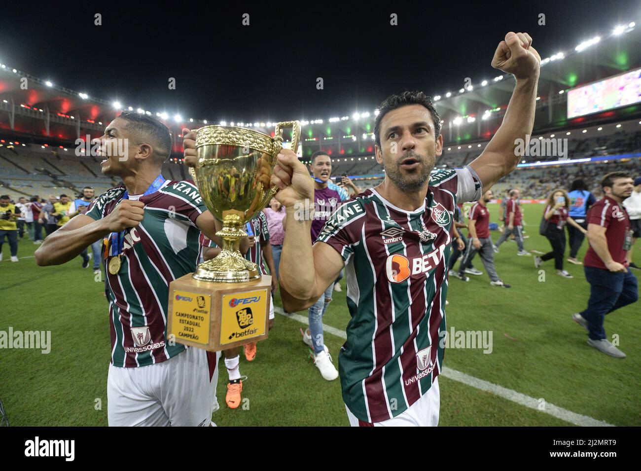 Players of Fluminense celebrate with the trophy after winning the Rio ...