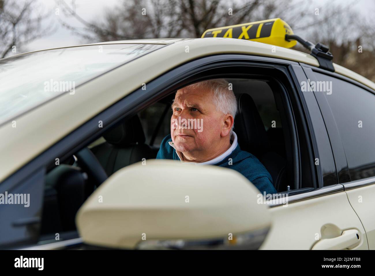 Berlin, Germany. 01st Apr, 2022. Leszek Nadolski, cab driver and ...
