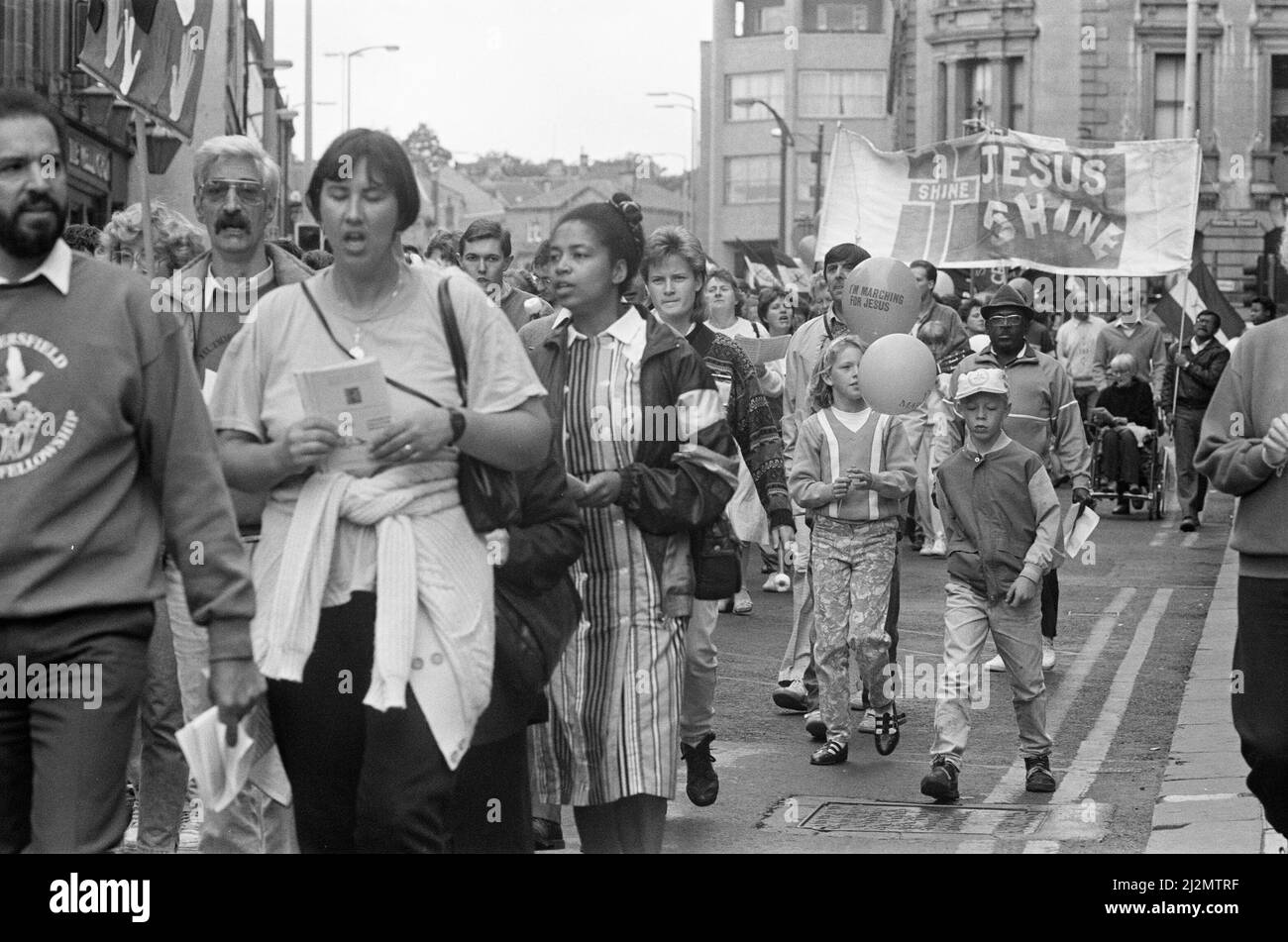 Marching hymns hi-res stock photography and images - Alamy