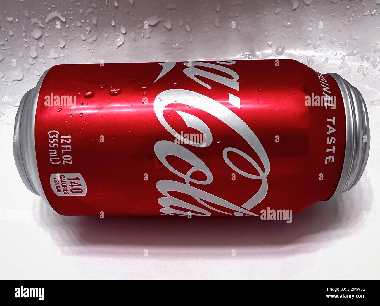 Seattle, USA. 5 Mar, 2022. A can of COke on the verge of exploding ...