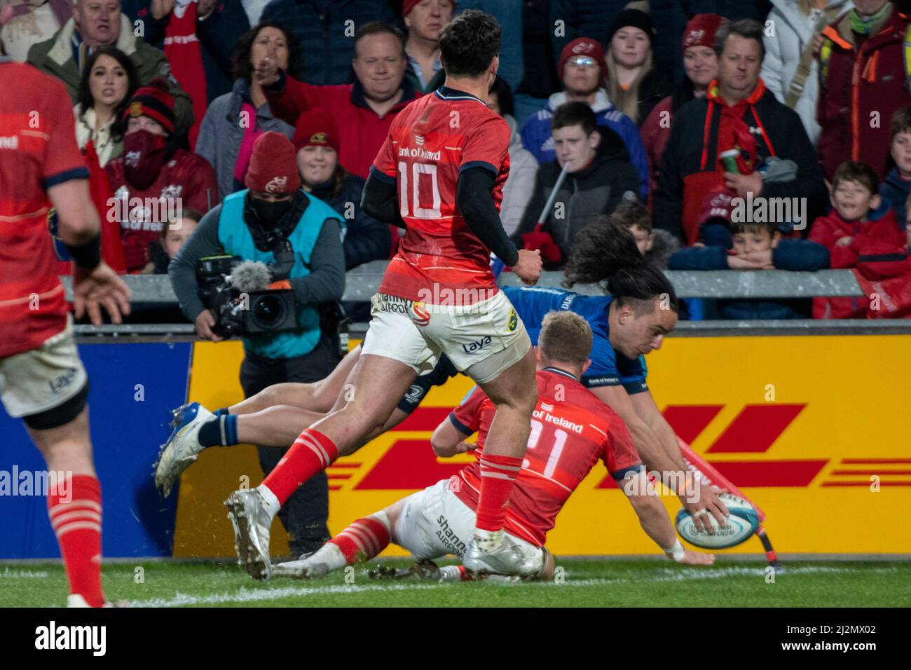 James lowe rugby hi-res stock photography and images - Alamy