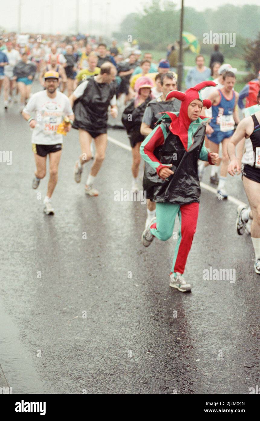 The London Marathon - 1990.Picture taken at the start, Greenwich. South ...