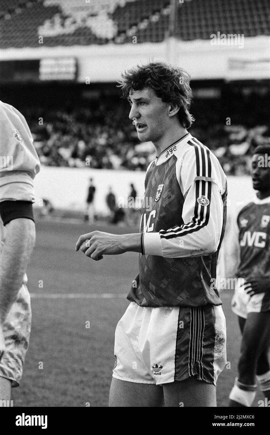 Sport football tony adams hi-res stock photography and images - Alamy