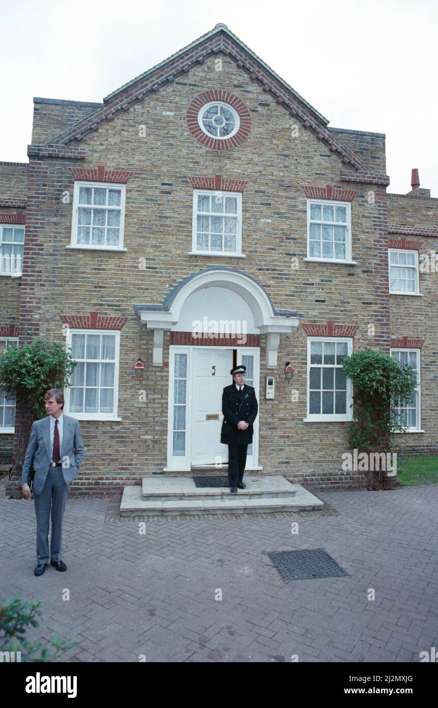Police outside the new home of Margaret and Denis Thatcher in Dulwich ...