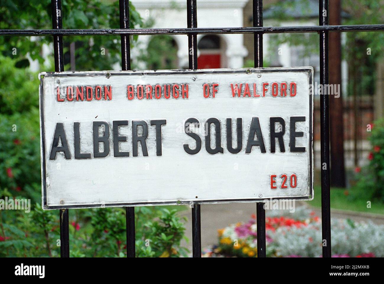Eastenders albert square hi-res stock photography and images - Alamy