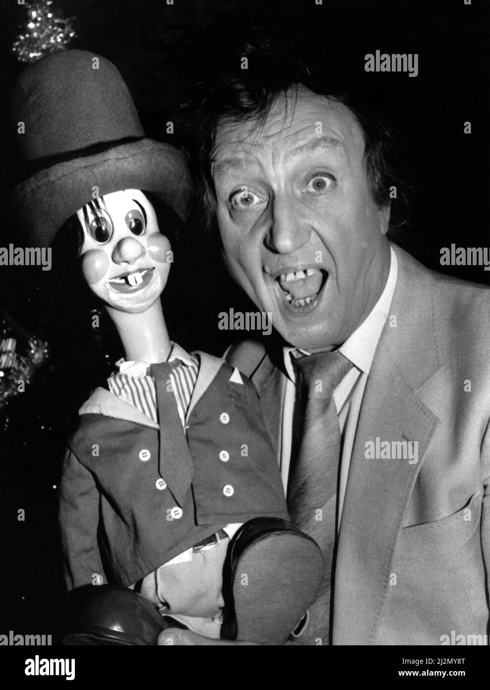 Ken dodd dicky mint hi-res stock photography and images - Alamy