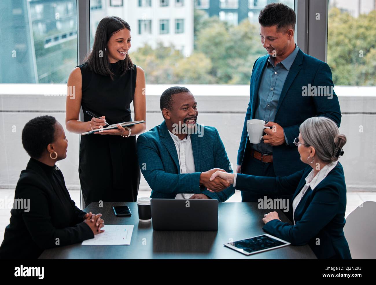 Female ceo boardroom table hi-res stock photography and images - Alamy