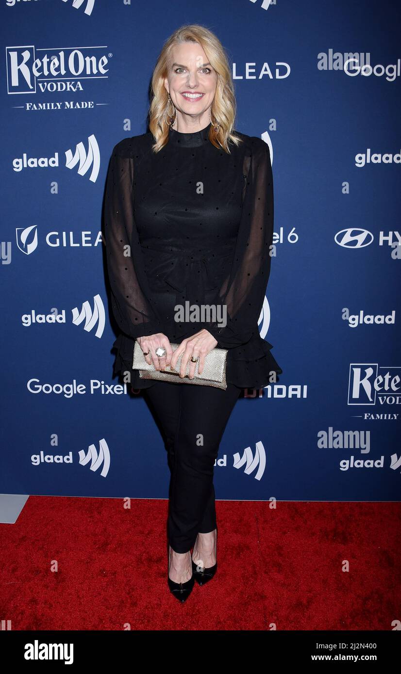 Beverly Hills, USA. 02nd Apr, 2022. Sarah Kate Ellis at the 33rd Annual ...