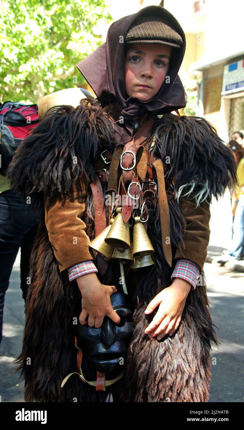 Mamoiada, Sardinia. Mammuthones traditional carnival Stock Photo - Alamy