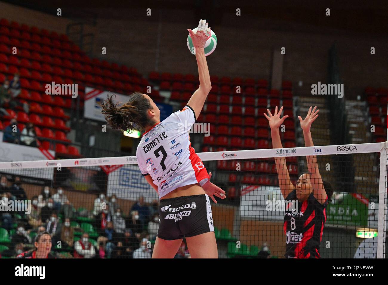 Elisa zanette hi-res stock photography and images - Alamy
