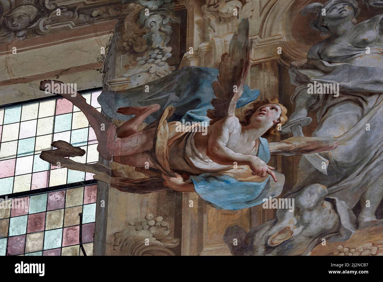 Detail of the prospective of a frescoed angel in the left transept ...
