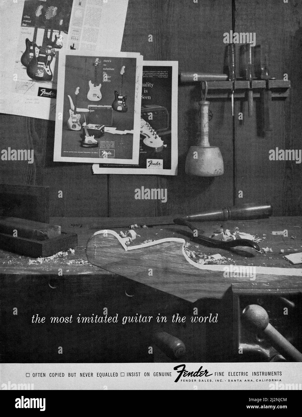 Vintage advert in 1960s magazine hi-res stock photography and images ...