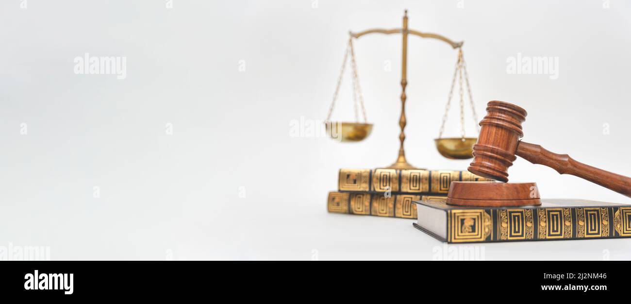 Weight scale and gavel, law banner with copy space. Legal and justice ...